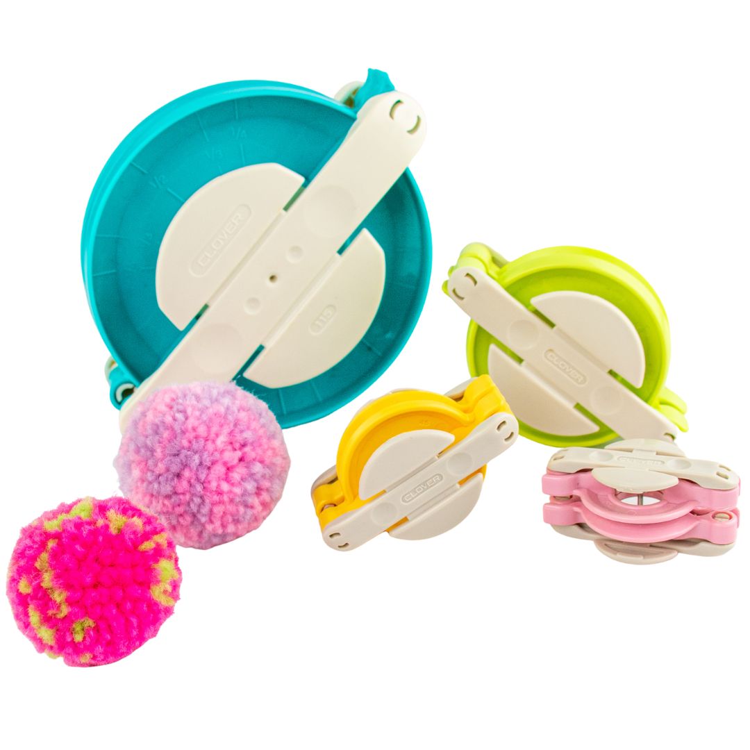 Pom Pom Makers and Pom Pom Kits – thekraftymobile