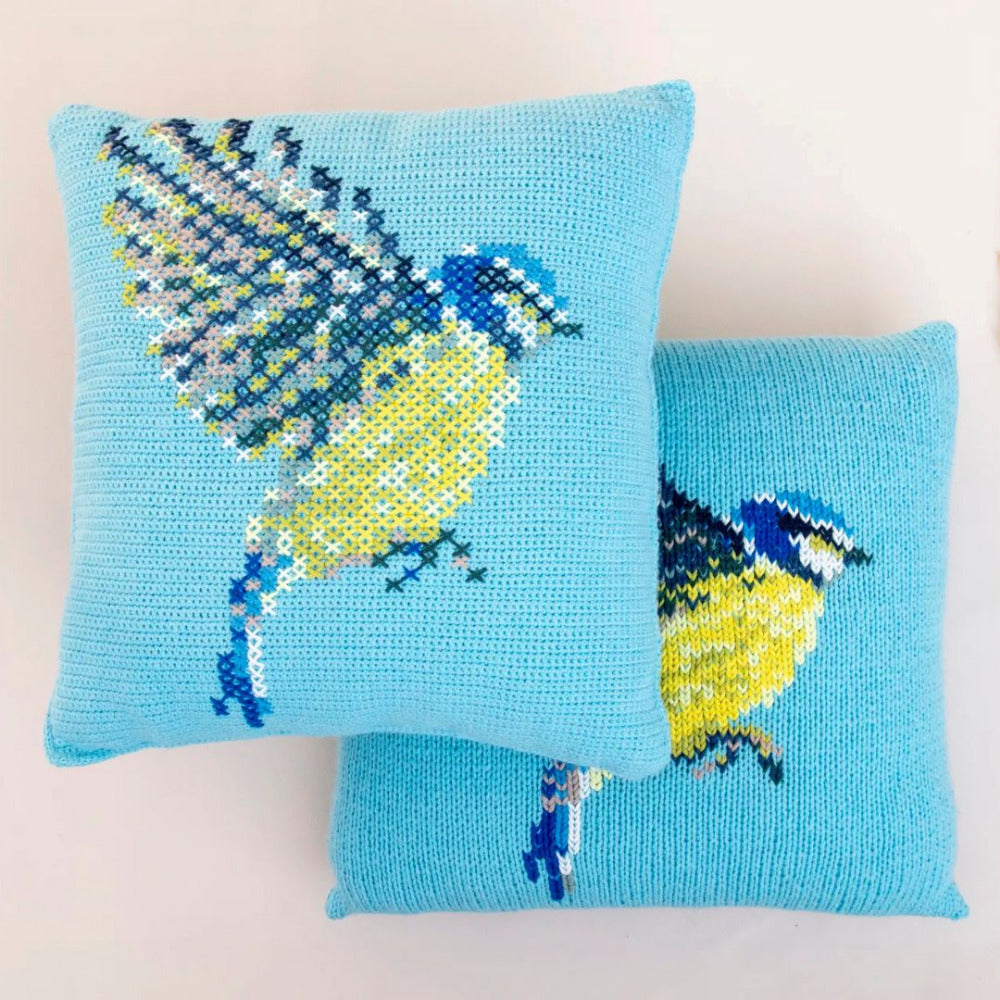 Scheepjes CKAL "Dawn Chorus" Blue Tit Cushion Kit – thekraftymobile